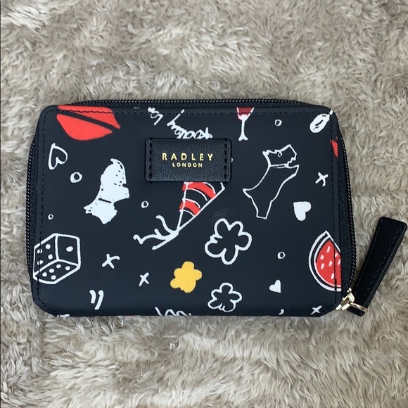 RADLEY LONDON | Bags | Nwt Radley Zip Around Wallet In Cute Dog Print ...